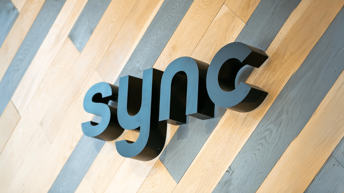 About Sync | 30 years of success with Apple