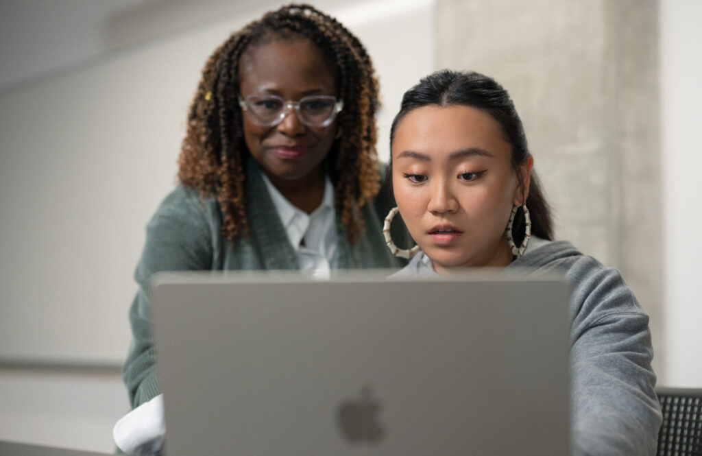 Social Post Request Form | Sync